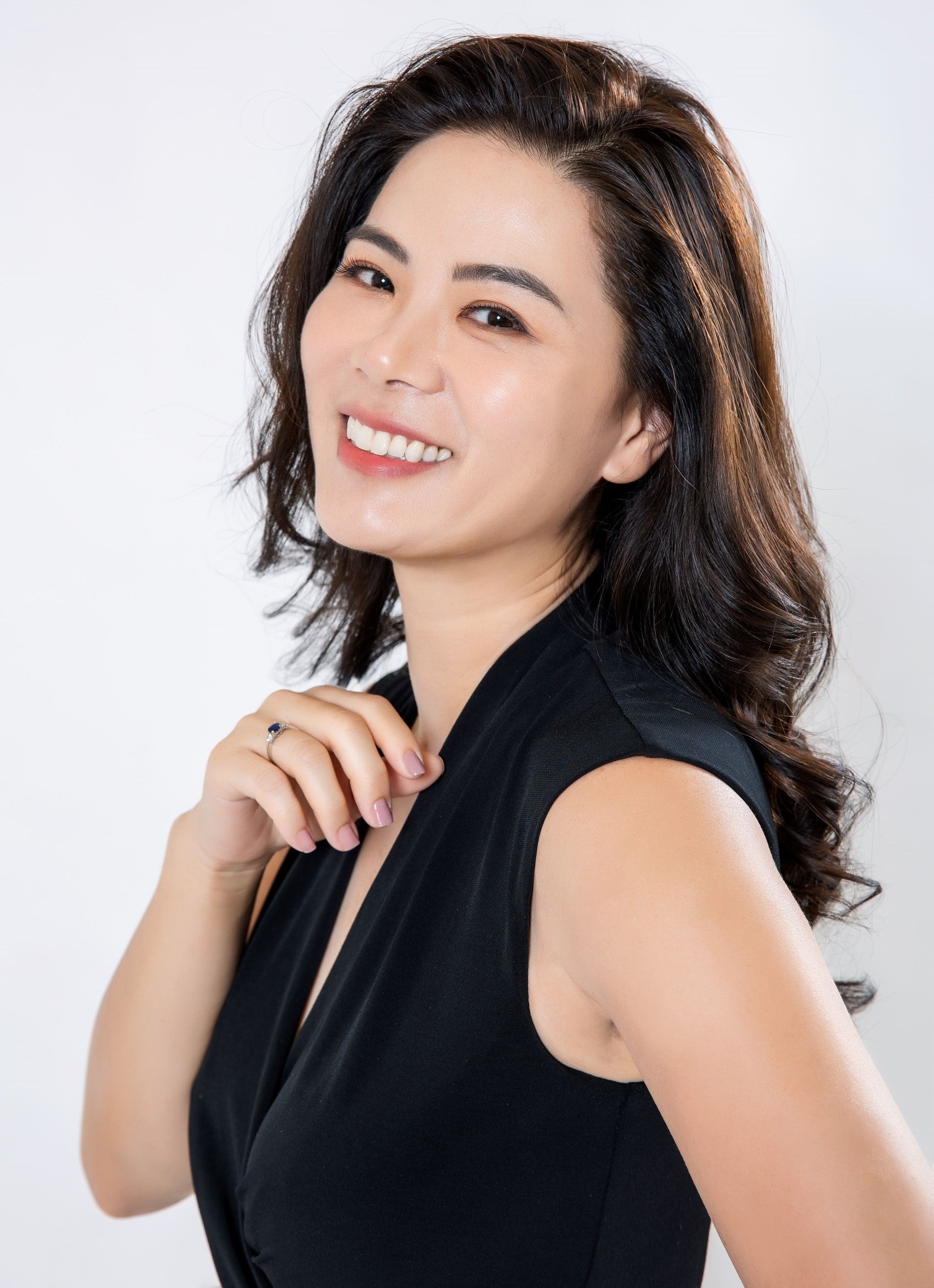 Karen Kuo – Hampton and Smith